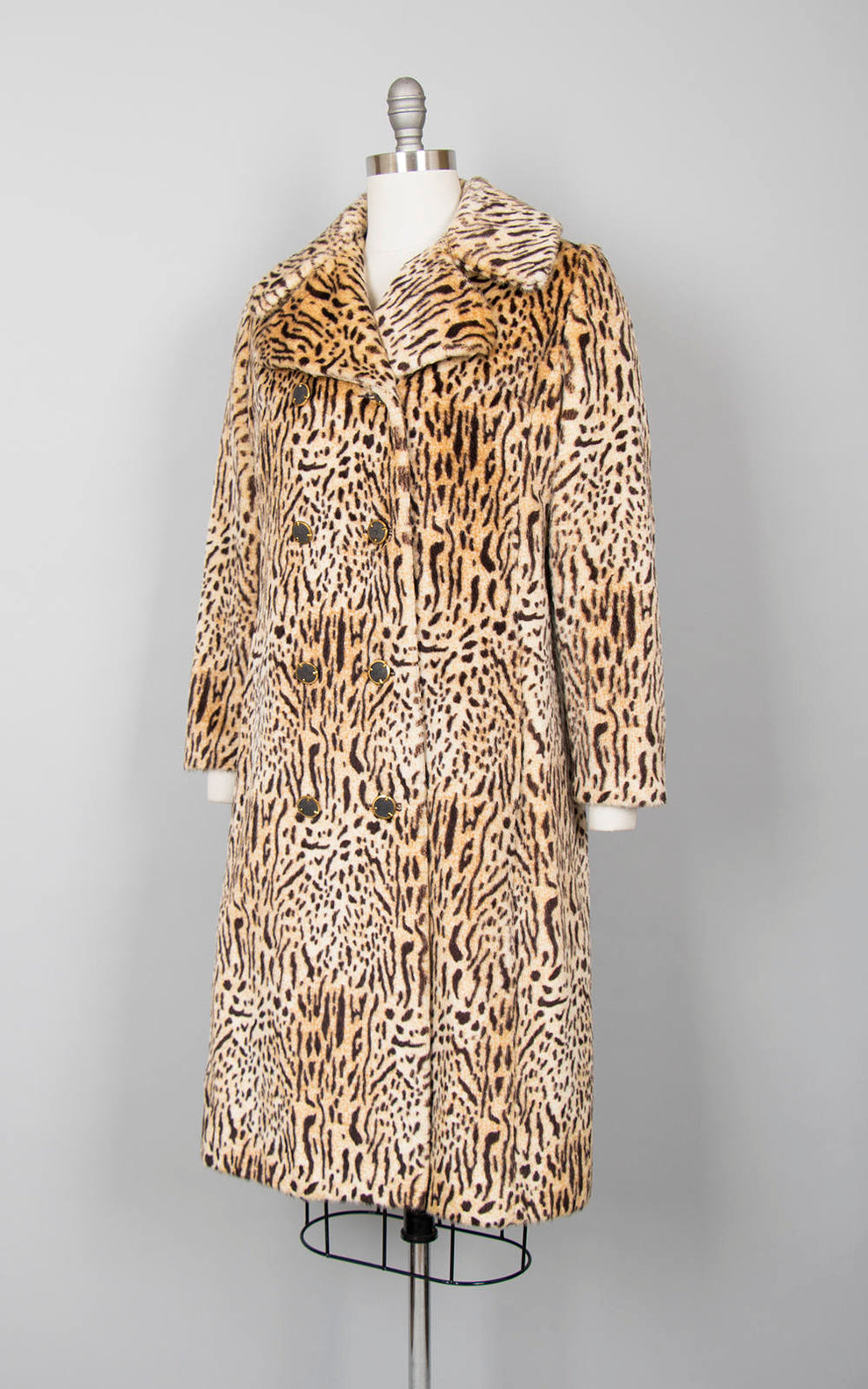 💐 SPRING CLEAROUT 💐 1960s Leopard Print Faux Fur Coat | medium ...